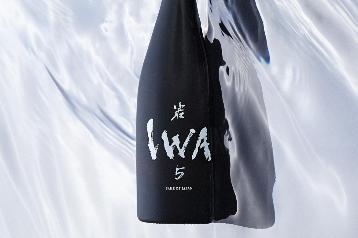 Sake Tasting in Toyama | Stories | The Official Tourism Website of ...