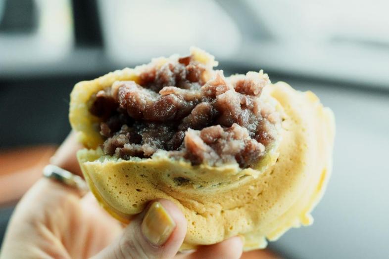Toyama Gift Guide: Snacks and Souvenirs at Toyama Train Station ...