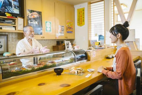 The Finest of Toyama’s Uniquely Fresh Sushi | Stories | The Official ...