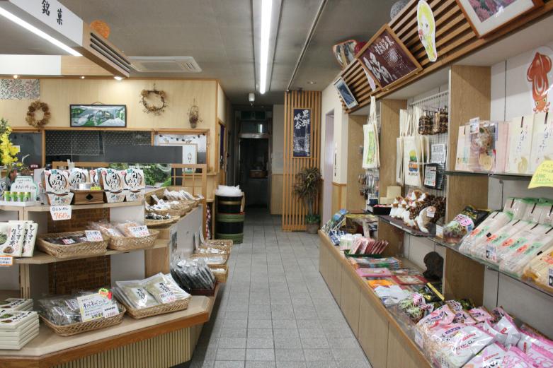 More than Seafood: Toyama’s Delectable Menus | Stories | The Official ...