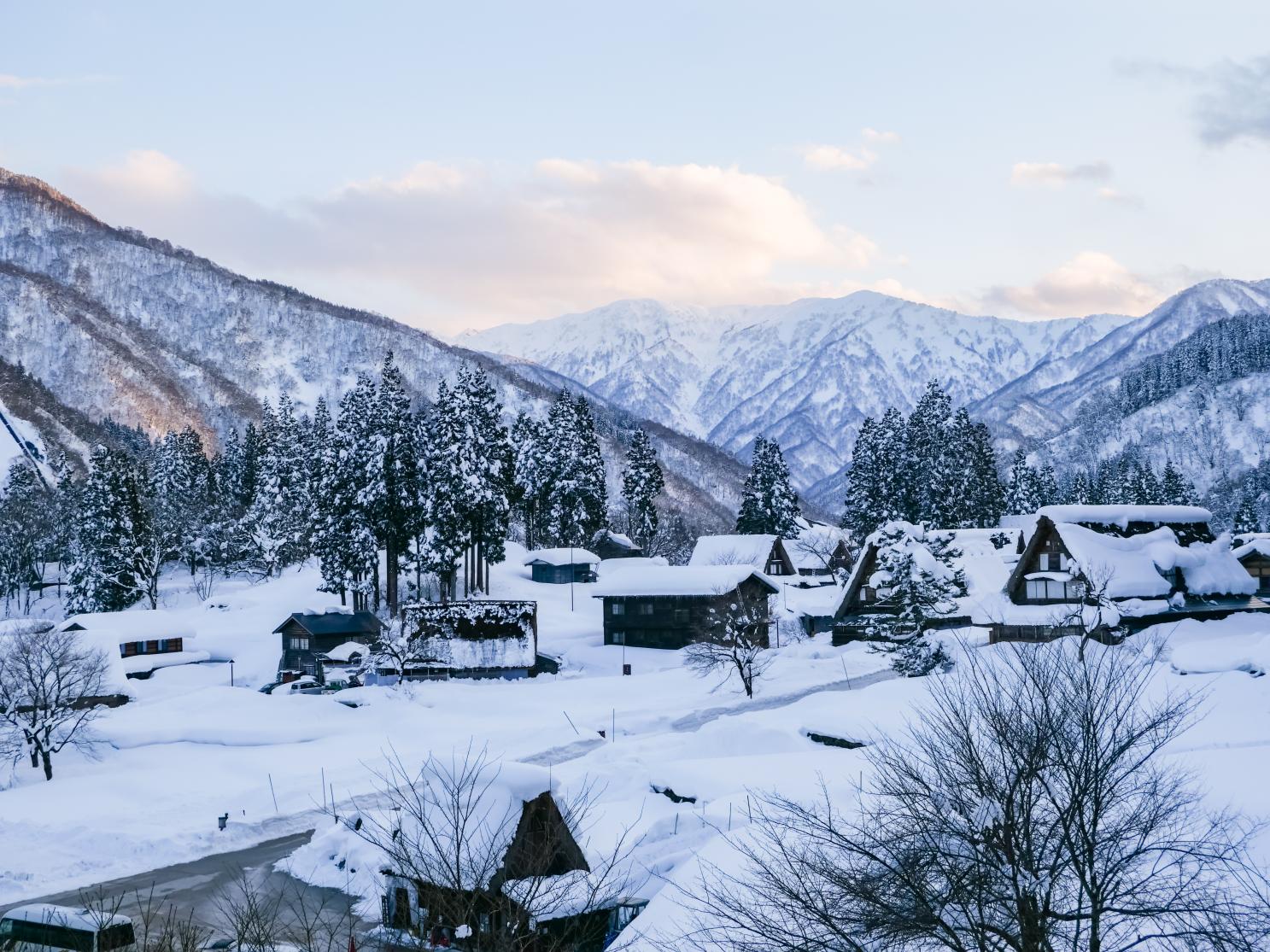 Stay in Gokayama, a World Heritage Site | Stories | The Official ...