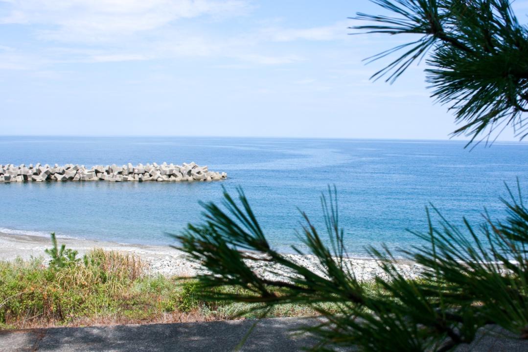 Relax as the Waves Soothe Your Soul | Stories | The Official Tourism ...